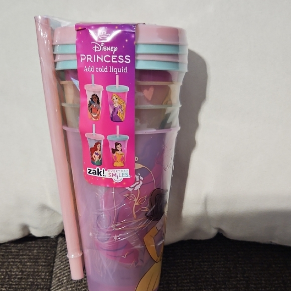 Disney | Other | Nwt Disney Princess Color Change Tumbler Set Of 4 With ...